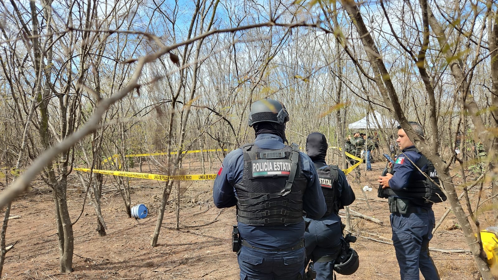 Encuentran dos cuerpos en fosa clandestina al sur de Culiacán - TM Noticias