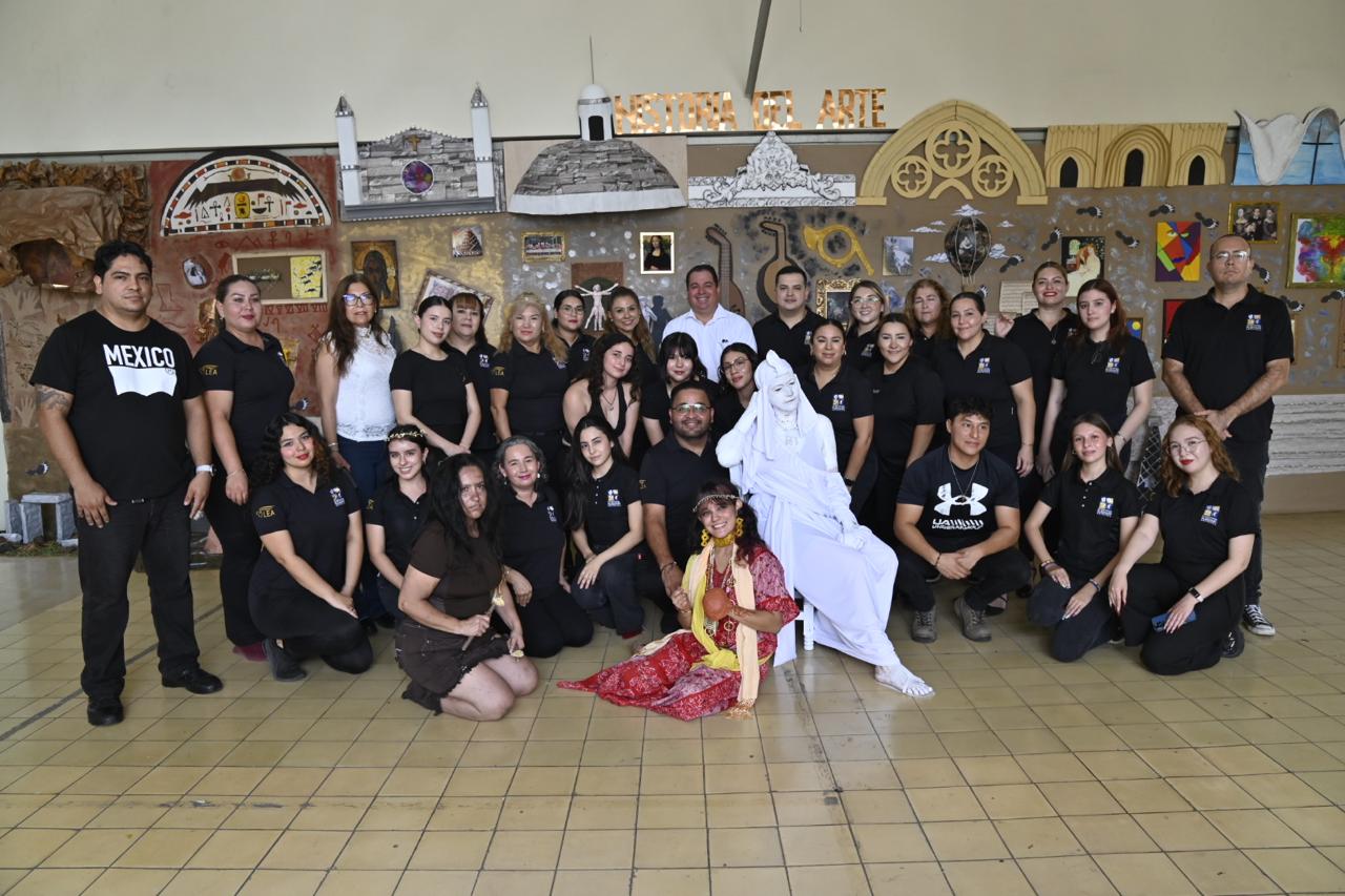 Creatividad estudiantil revive la historia del arte en la UAS - TM Noticias